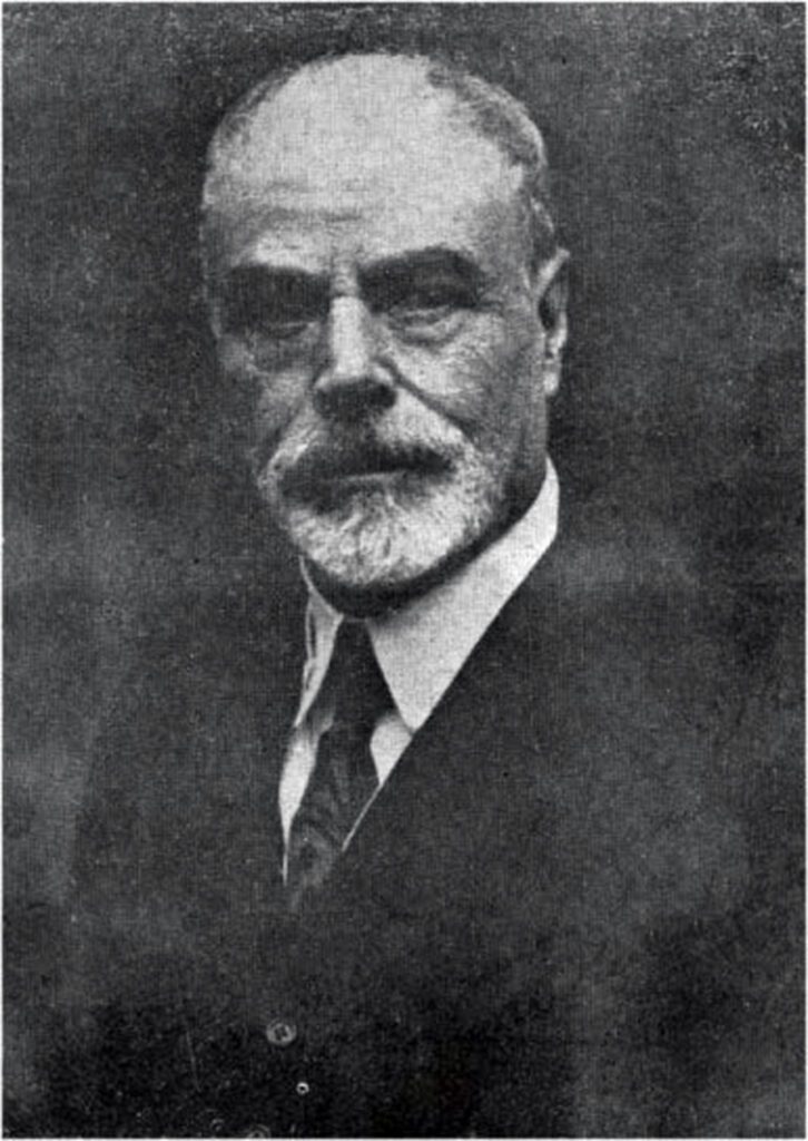 Daniel Hernández Morillo Biography | Daily Dose of Art